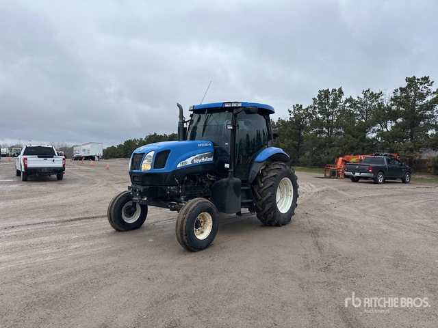 New Holland TS115A 4WD Tractor Agrícola | Ritchie Bros. Auctioneers