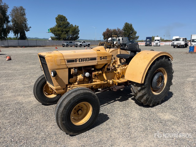 1979 Ford 540 2WD Tractor histórico | Ritchie Bros. Auctioneers