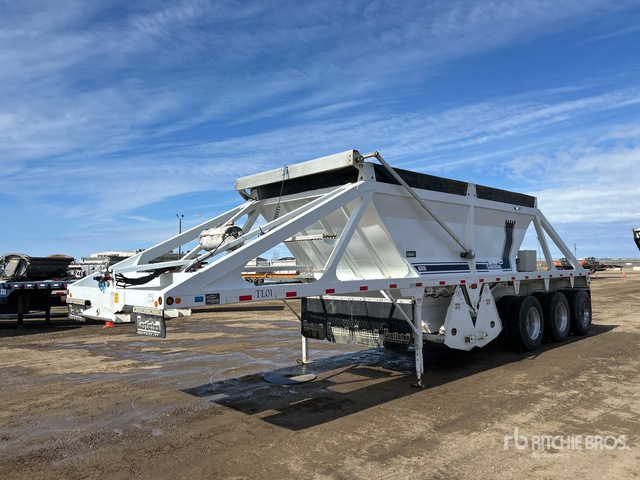 2019 Castleton 38 ft Tri/A Belly Dump Trailer | Ritchie Bros. Auctioneers