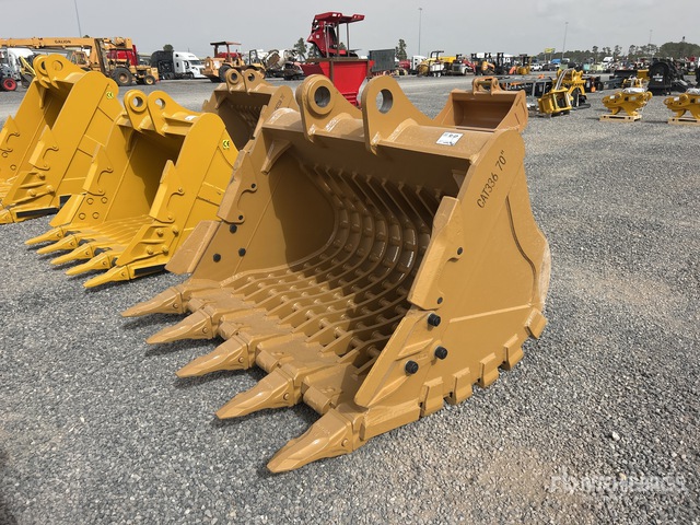 2025 Warrior WBSC30-1700 64 in Skeleton Excavator Bucket - Fits Cat 336 ...