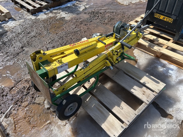 Sumner Manufacturing Drywall Material Hoist | Ritchie Bros. Auctioneers