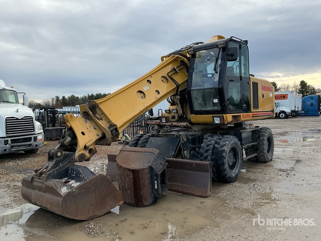 2015 Gradall XL4300 III Wheel Excavator | Ritchie Bros. Auctioneers