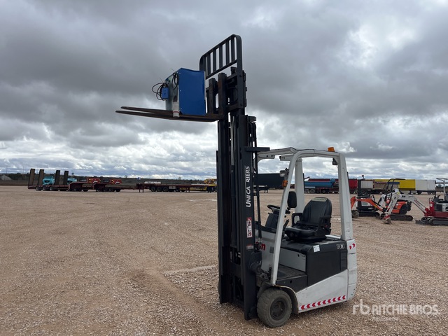 2016 UniCarriers A1N1L18Q Electric Forklift | Ritchie Bros. Auctioneers