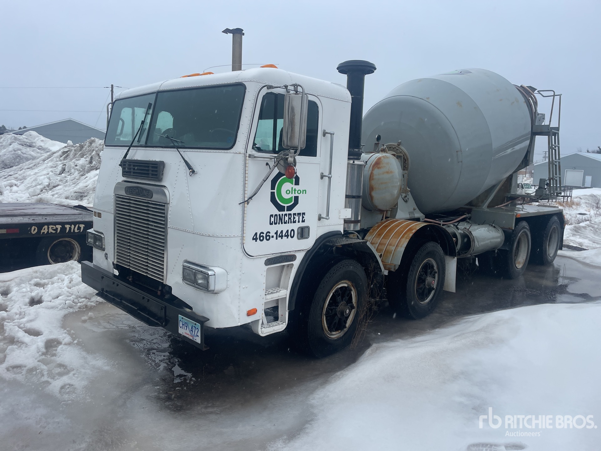 1997 Freightliner COE 8x4 Twin-Steer Betoniera | Ritchie Bros. Auctioneers