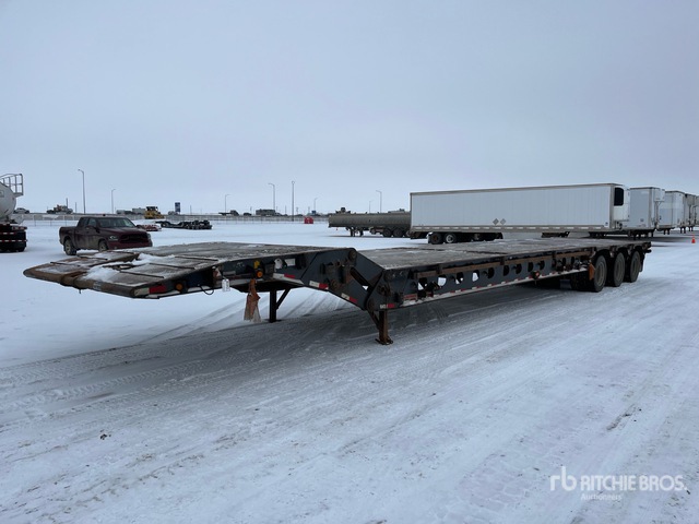 2007 Doepker 52 ft Tri/A Folding Neck Trailer | Ritchie Bros. Auctioneers