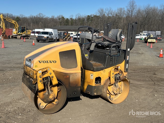 2015 Volvo DD25B Double Drum Roller | Ritchie Bros. Auctioneers