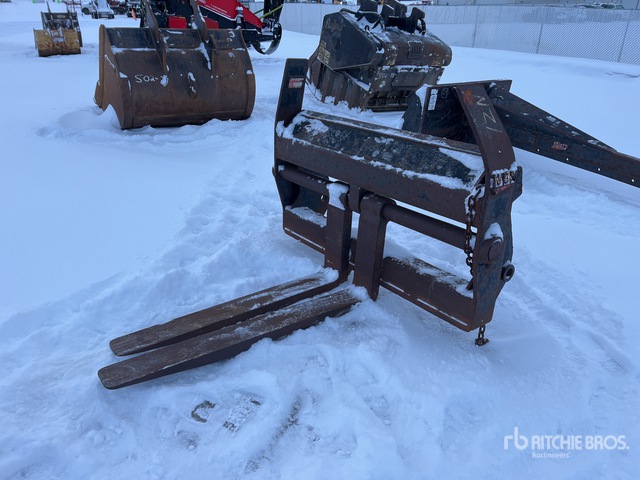 WBM Wheel Loader Forks | Ritchie Bros. Auctioneers