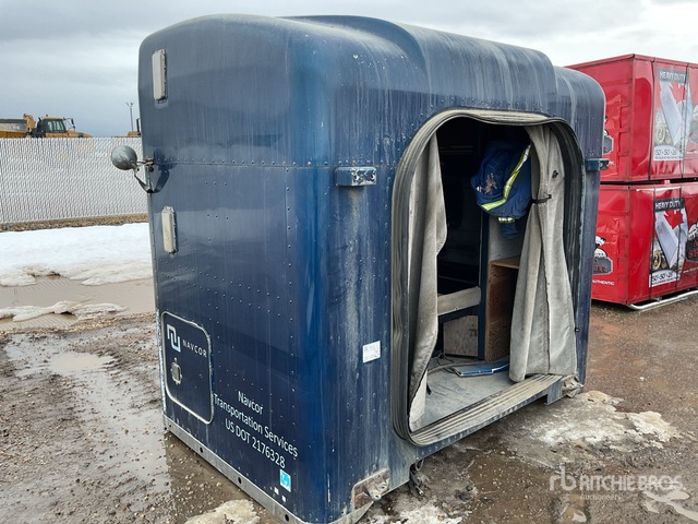 Peterbilt Truck Tractor Sleeper Body Varios | Ritchie Bros. Auctioneers