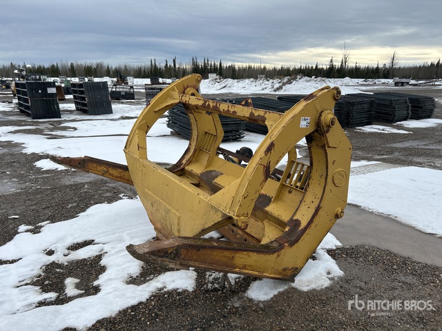 Weldco 85 in Log Wheel Loader Grapple | Ritchie Bros. Auctioneers