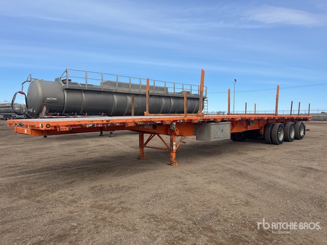 2015 Lode King 53 ft Tri/A Flatbed Trailer | Ritchie Bros. Auctioneers