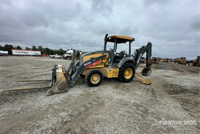 2018 John Deere 310SL 4x4 Backhoe Loader | Ritchie Bros. Auctioneers