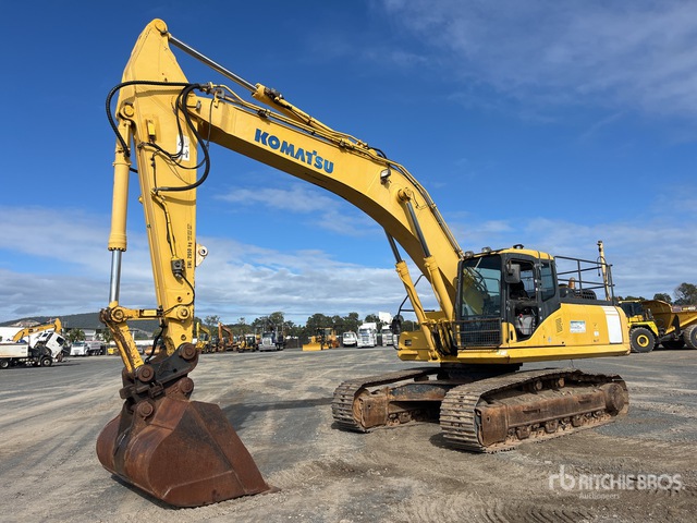 2006 Komatsu PC300LC-7E0 Tracked Excavator | Ritchie Bros. Auctioneers