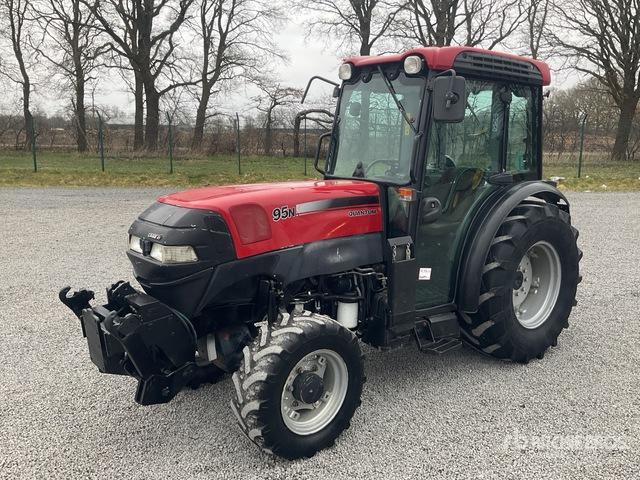 2014 Case IH Quantum 95 4WD Tractor | Ritchie Bros. Auctioneers