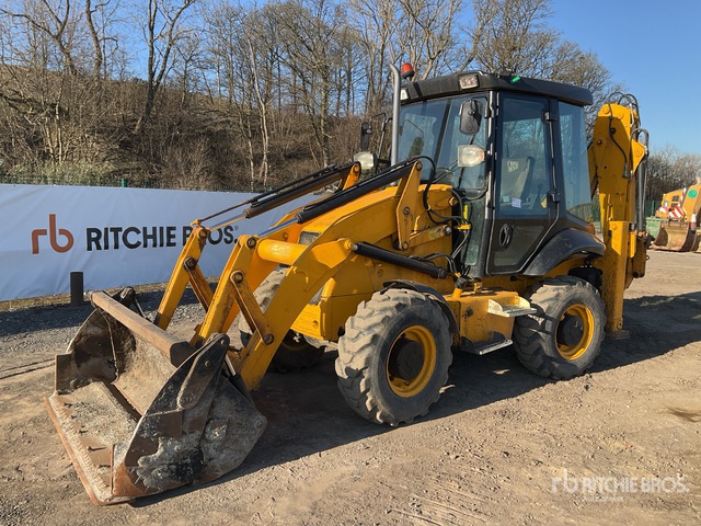 2014 JCB 2CX Streetmaster MK3 4x4x4. Backhoe Loader | Ritchie Bros ...