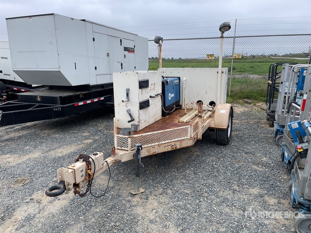 2013 Miller Trailblazer 325 EFI 325 A Mobile Multi-Process Engine ...