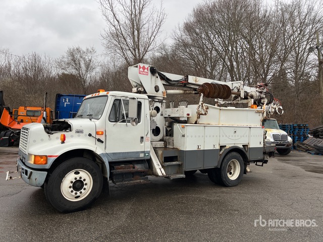 2000 Terex Telelect Commander 4045 on 2001 International 4900 4x2 ...