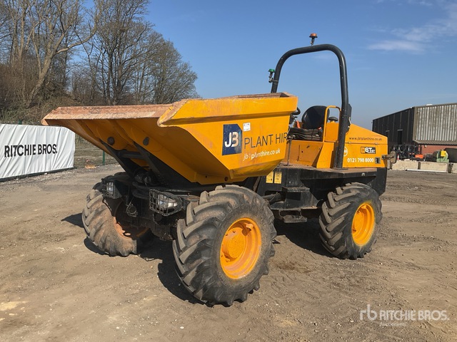 2017 JCB 6TST 6 ton 4x4 Swivel Dumper | Ritchie Bros. Auctioneers