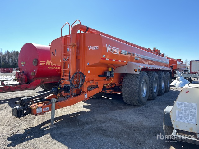 2022 Valmetal Maxx-Trac Dura-Tech 10200 gal Quad/Axle Manure Tank ...