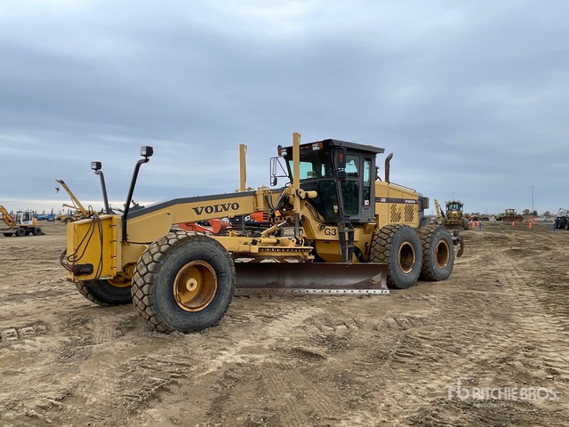 2002 Volvo G780 VHP Motor Grader | Ritchie Bros. Auctioneers