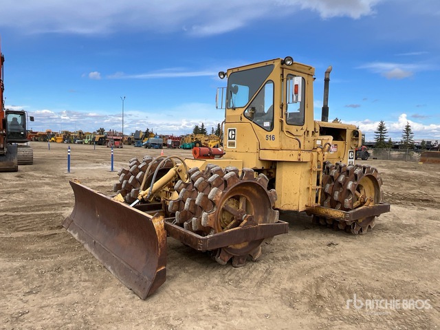 1980 Cat 815 Soil Compactor | Ritchie Bros. Auctioneers