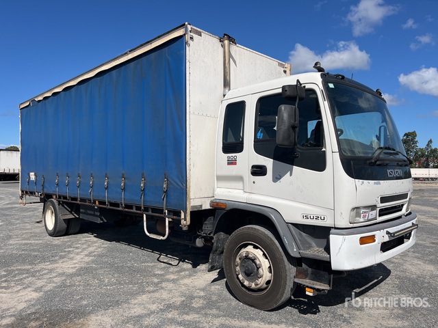2005 Isuzu FTR 900 4x2 Curtain Side Truck | Ritchie Bros. Auctioneers