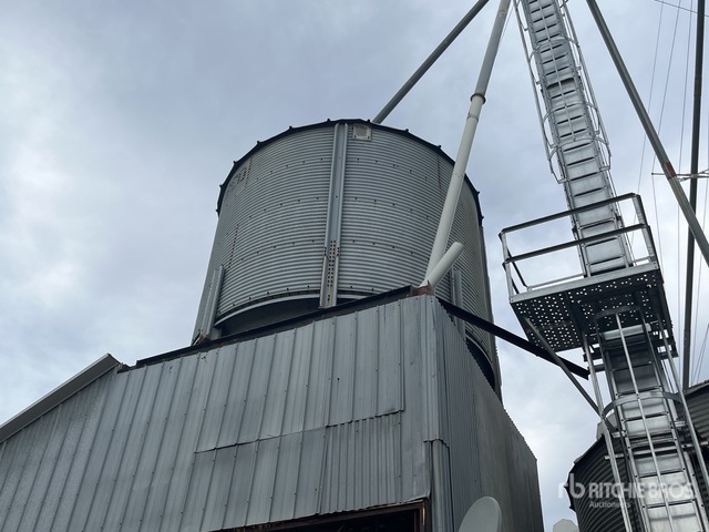 Westeel +/- 1650 bu 4 Ring Hopper Load Out Hopper Grain Bin | Ritchie ...
