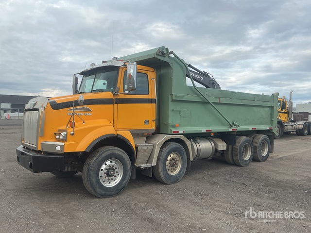 2011 Western Star 4900FA 8x4 Twin-Steer T/A Camión dumper | Ritchie ...