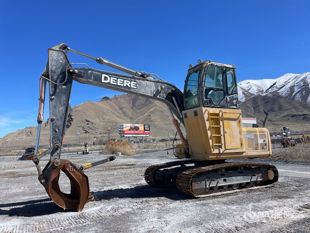 2013 John Deere 180G LC Tracked Excavator | Ritchie Bros. Auctioneers