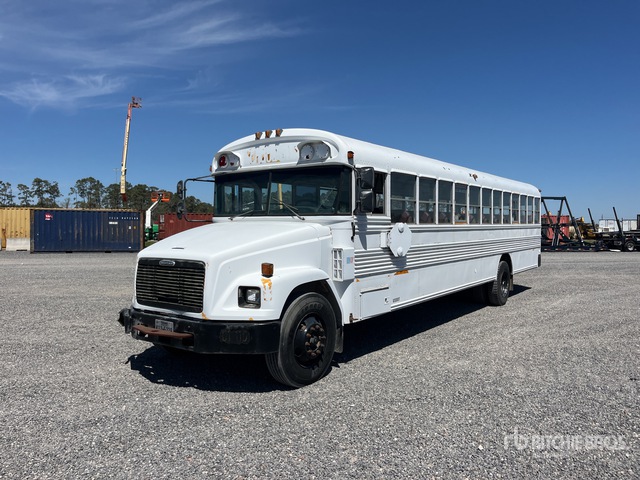 2001 Freightliner FS65 4x2 48-Seat School Bus | Ritchie Bros. Auctioneers