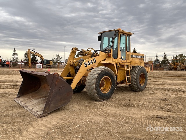 1994 John Deere 544G Wheel Loader | Ritchie Bros. Auctioneers