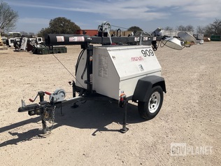 Surplus Magnum 40601-MH Light Tower in Lytle, Texas, United States ...
