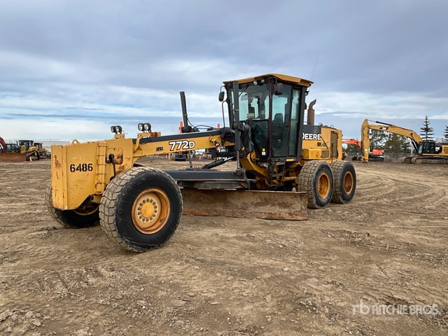 2006 John Deere 772D AWD Motor Grader | Ritchie Bros. Auctioneers