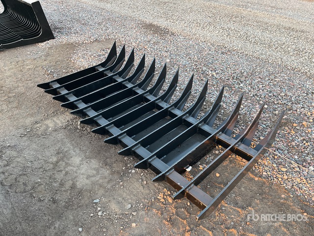2025 Kit Containers QT-RR-70 70 in Skid Steer Root Rake | Ritchie Bros ...