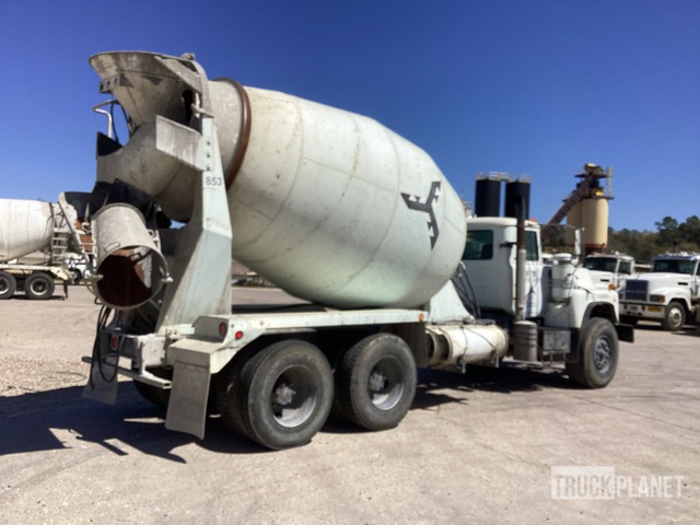 1999 Mack DM690S 6x4 Mixer Truck in Jasper, Texas, United States ...