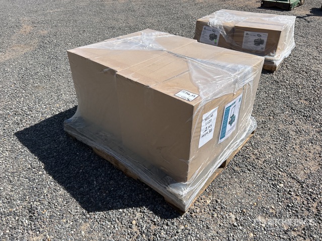 Quantity of (2) Makita MAC5200 6.5 cfm Electric 5.2 gal Air Compressor ...