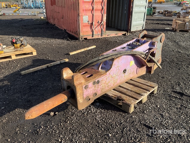 2015 Prodem PRB200BA Hydraulic Breaker | Ritchie Bros. Auctioneers