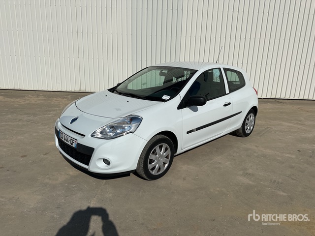 2013 Renault Clio Vehicule Utilitaire Cargo Van | Ritchie Bros. Auctioneers