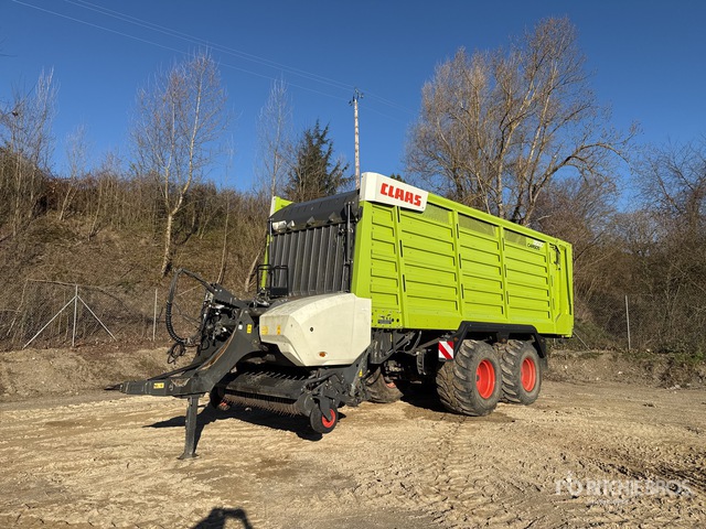 2016 Claas Cargo 8500 T/A Auto Chargeuse 2 Essieux Silage Wagon ...