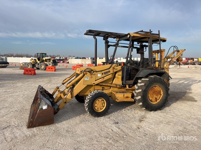Ford 455D 4x4 Landscape Loader | Ritchie Bros. Auctioneers