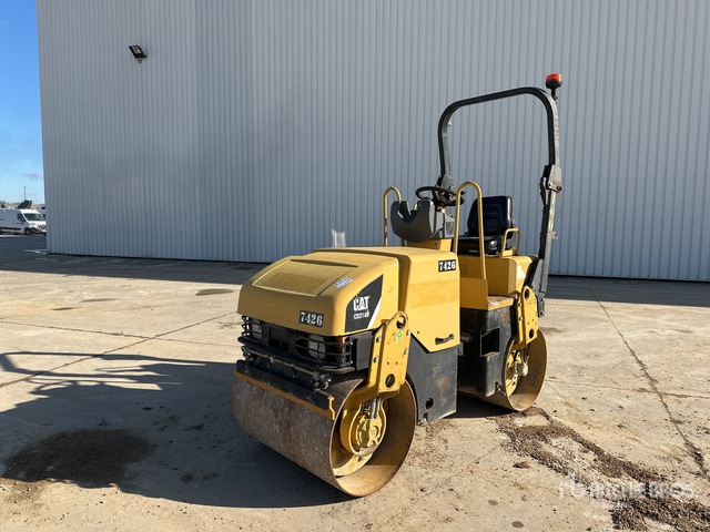 2008 Cat CB-214E Compacteur Vibrant Tandem Double Drum Roller | Ritchie ...