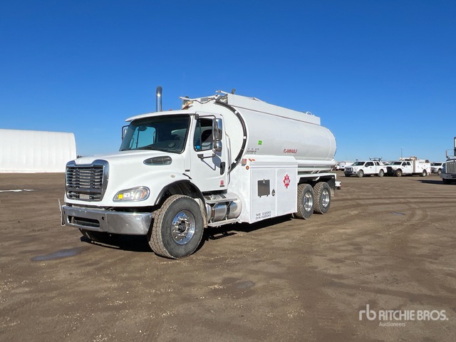 2009 Freightliner M2 112 18600 L 6x4 Fuel Truck | Ritchie Bros. Auctioneers
