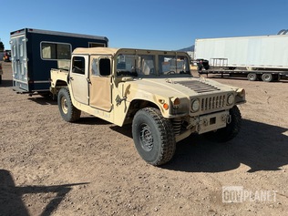 Surplus 2004 AM General M1097A2 HMMWV 4 Door Soft Top w/Truck Body in ...