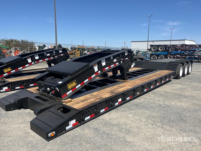2025 Witzco RG-52 Tri/A Removable Gooseneck Lowboy Trailer | Ritchie Bros. Auctioneers