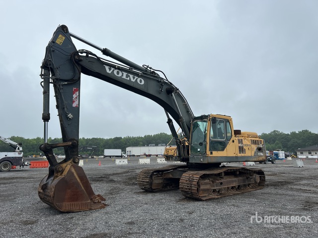 2007 Volvo EC330BLC Tracked Excavator | Ritchie Bros. Auctioneers