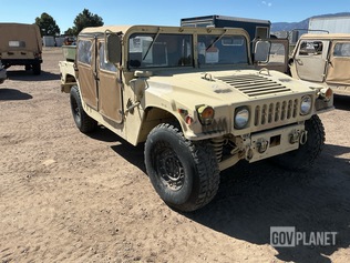 Surplus 2004 AM General M1097A2 HMMWV 4 Door Soft Top w/Truck Body in ...