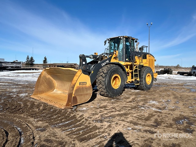 2020 John Deere 744L Wheel Loader | Ritchie Bros. Auctioneers