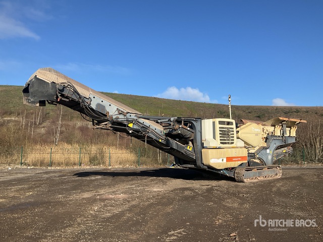 2015 Metso Lokotrack LT106 Tracked Jaw Crushing Plant | Ritchie Bros ...