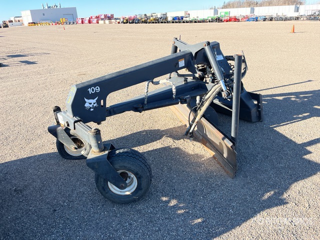 84 in Skid Steer Grader | Ritchie Bros. Auctioneers