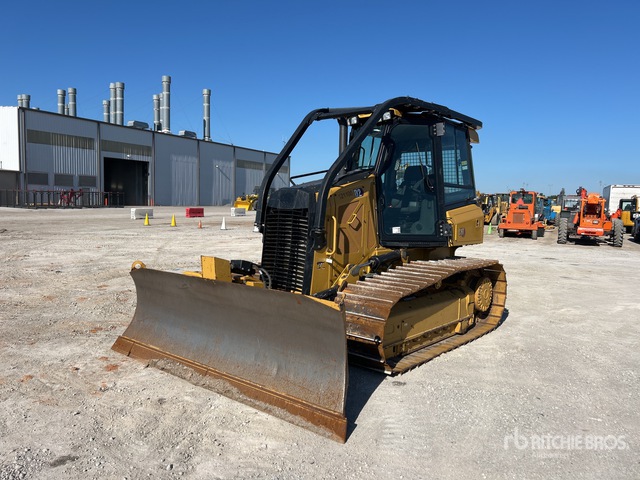 2021 Cat D2 LGP Crawler Dozer | Ritchie Bros. Auctioneers
