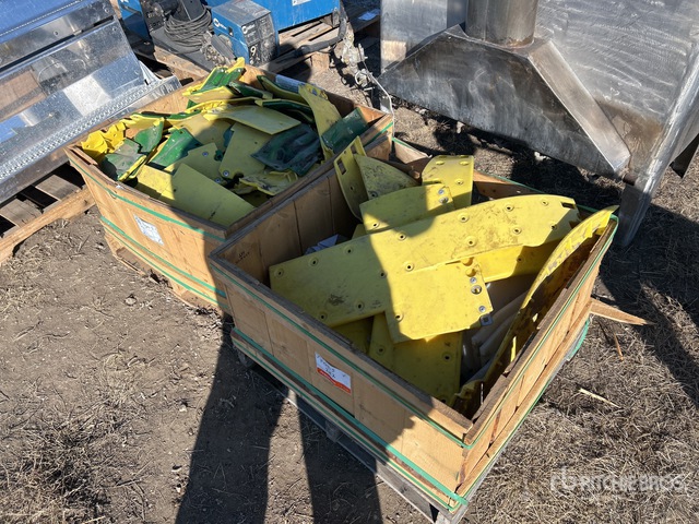 Quantity of John Deere Poly Header Skid Plates | Ritchie Bros. Auctioneers